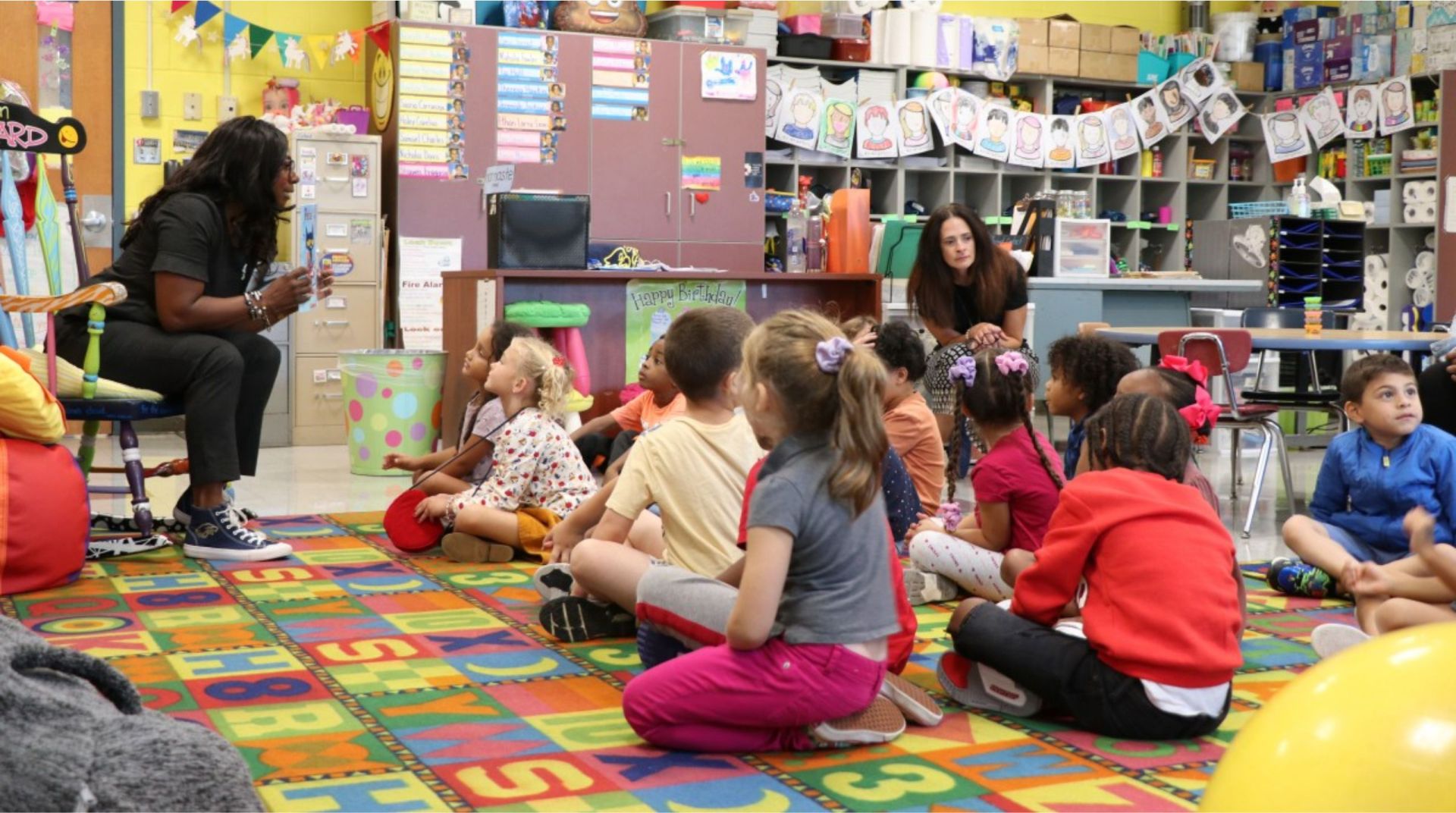 New NECSD Superintendent Visits GAMS as Guest Reader | The Newburgh ...